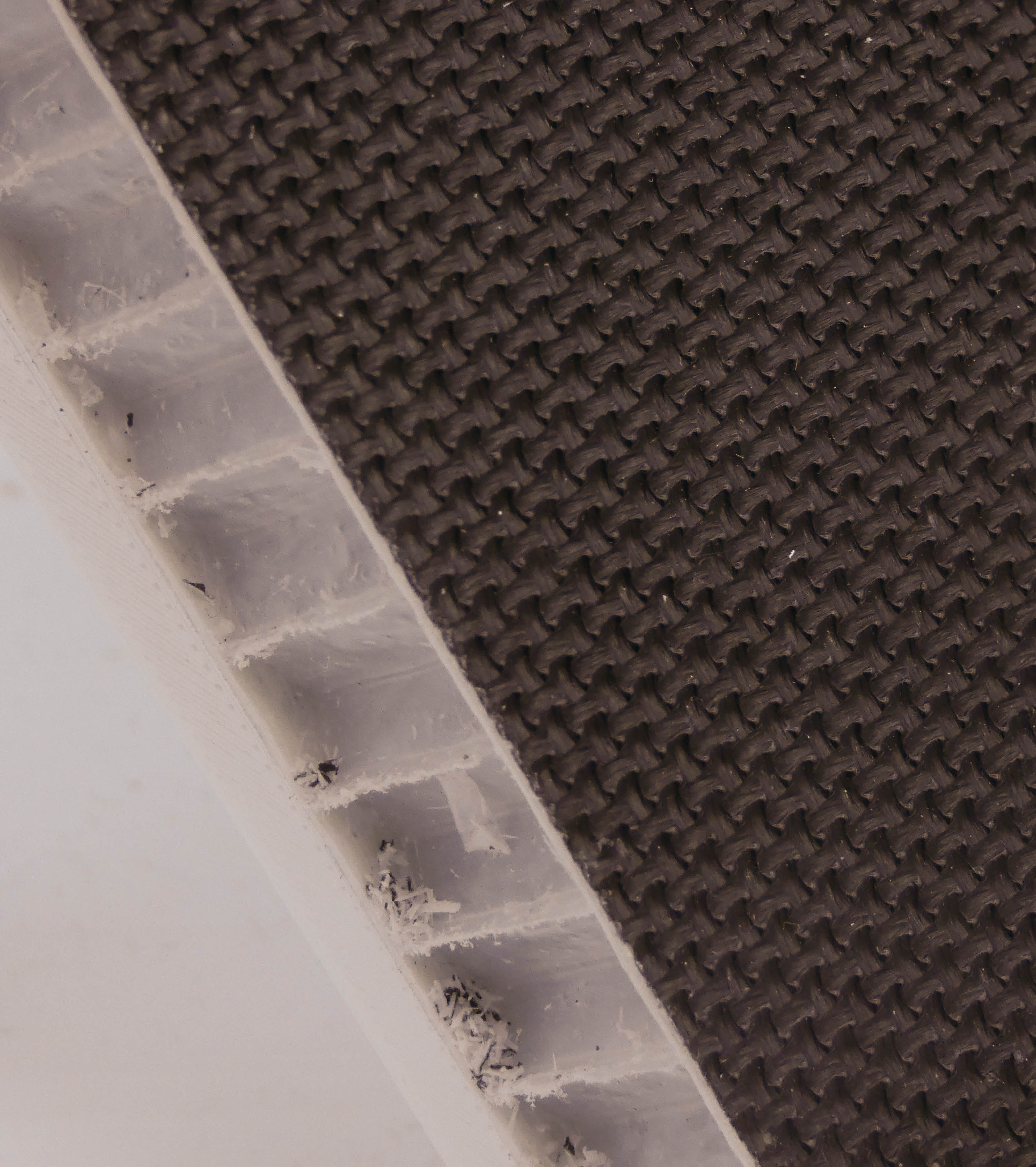 Non-slip frt honeycomb - NIDASKIN FRT ANTISLIP - Brain of Materials